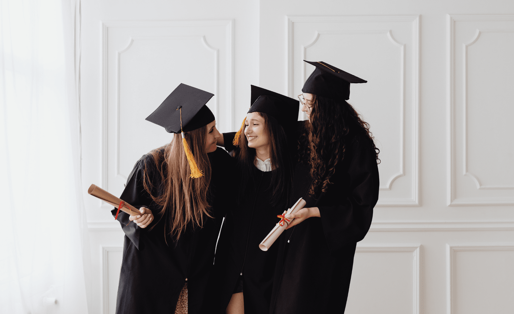 Spring graduation party themes and ideas - Renaissance Ballrooms ...